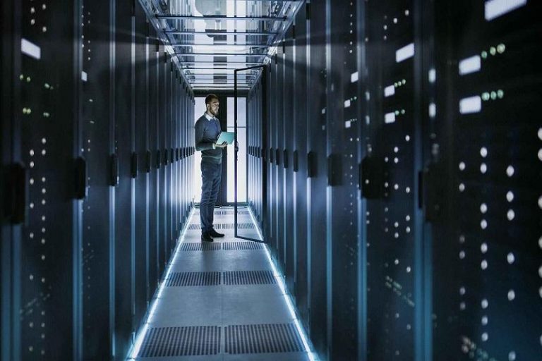 How Data Centers Are Implemented and Set Up - DED9